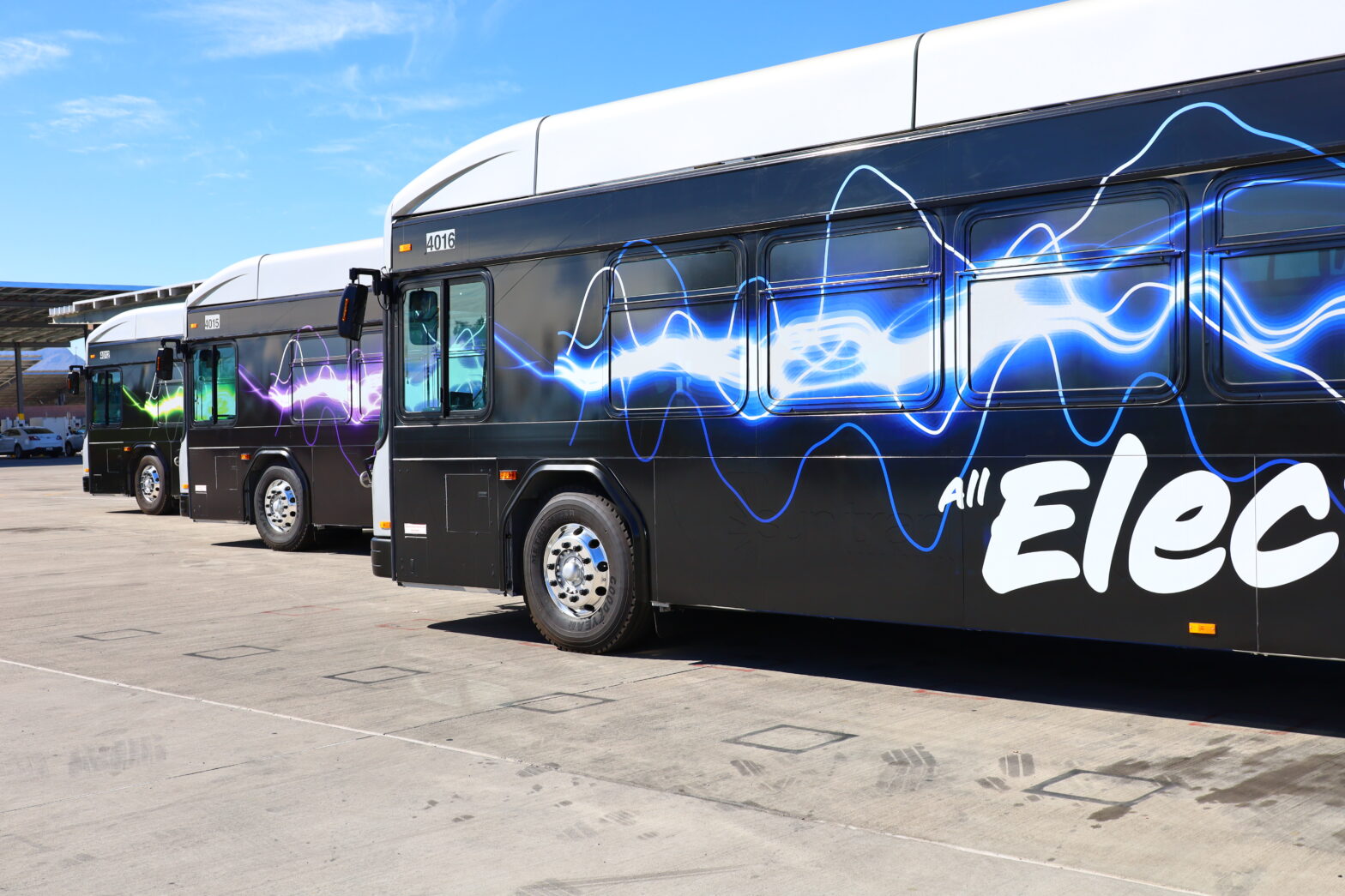 You gotta know it, it's ELECTRIC! - Sun Tran