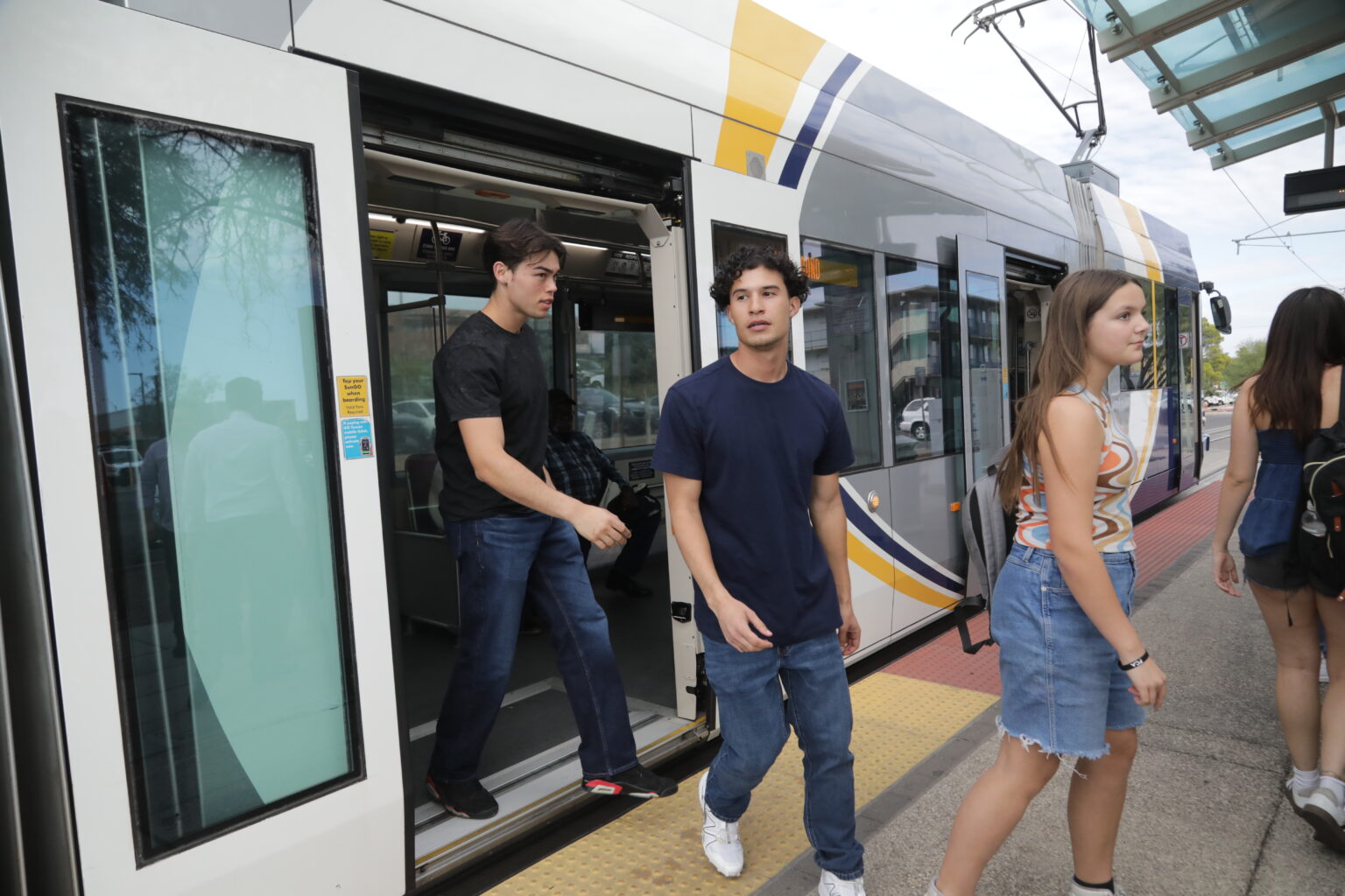 Sun Link Streetcar - Sun Tran